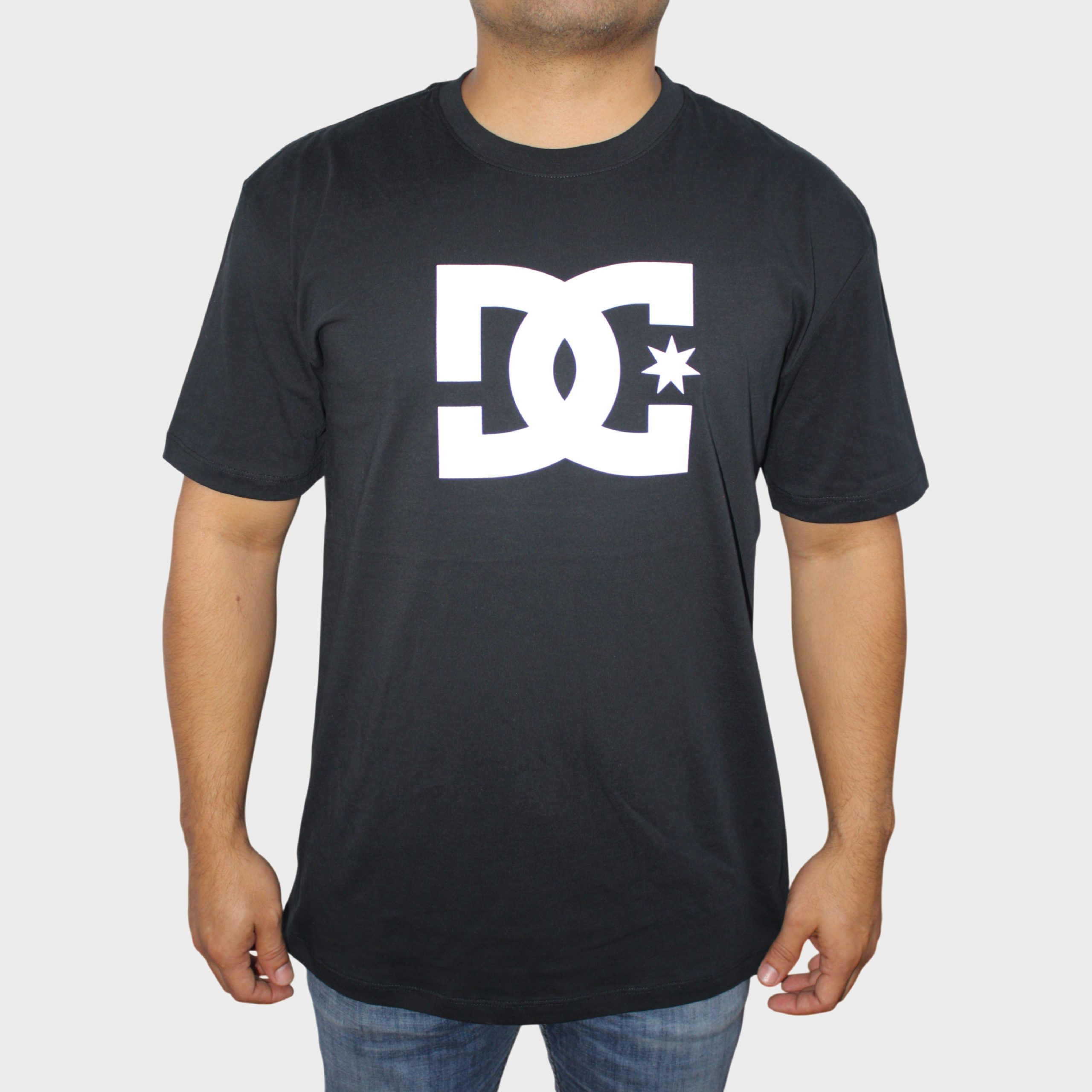 CAMISETA DC STAR - NEGRO - The Hub